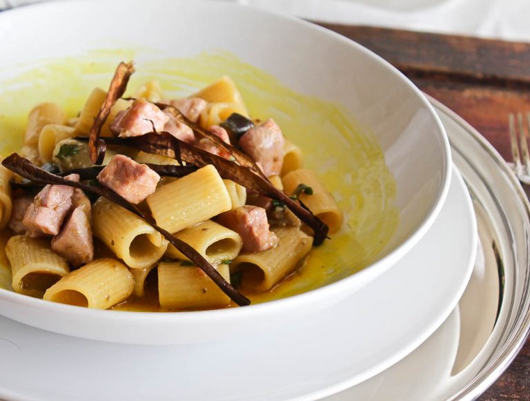 Mezze maniche rigate Tonno e Melanzane - Licia Sangermano